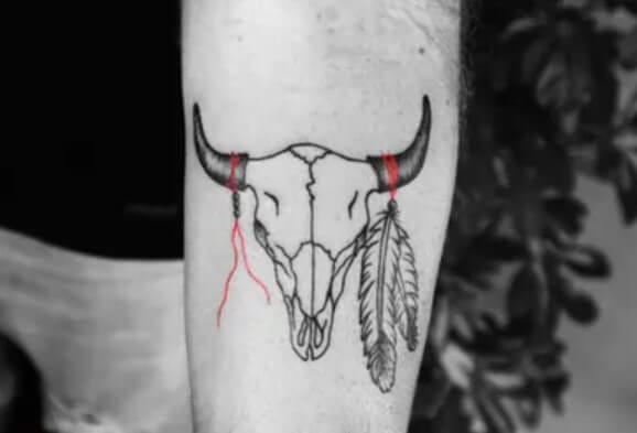 17 Buffalo Skull Tattoo Designs for Men & Women - PetPress