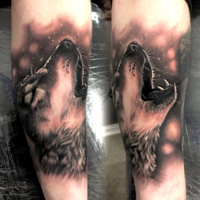 The 19 Best Howling Wolf Tattoos for Men & Women - PetPress