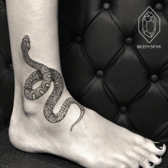 20 Serpent Tattoo Ideas For Men & Women - PetPress