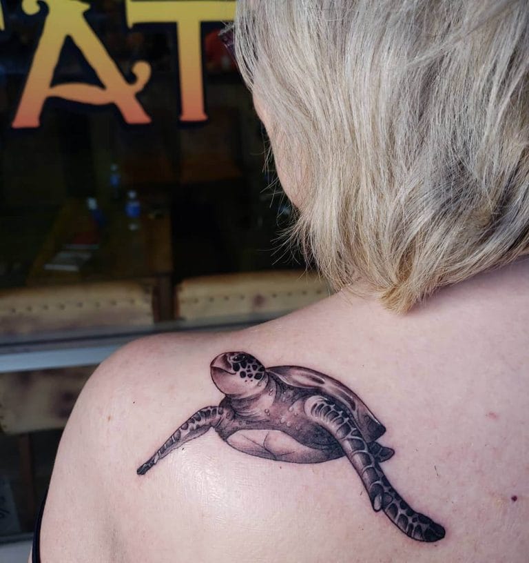 21+Small & Simple Turtle Tattoo Designs - PetPress