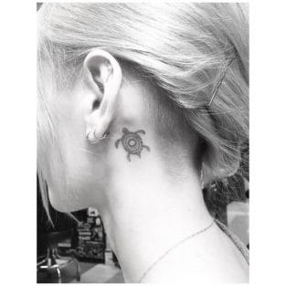21+Small & Simple Turtle Tattoo Designs - PetPress