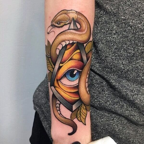 20 Neo Traditional Snake Tattoo Designs - PetPress