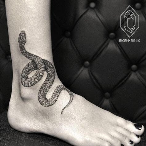 25 Snake Tattoos For Foot And Meanings - PetPress