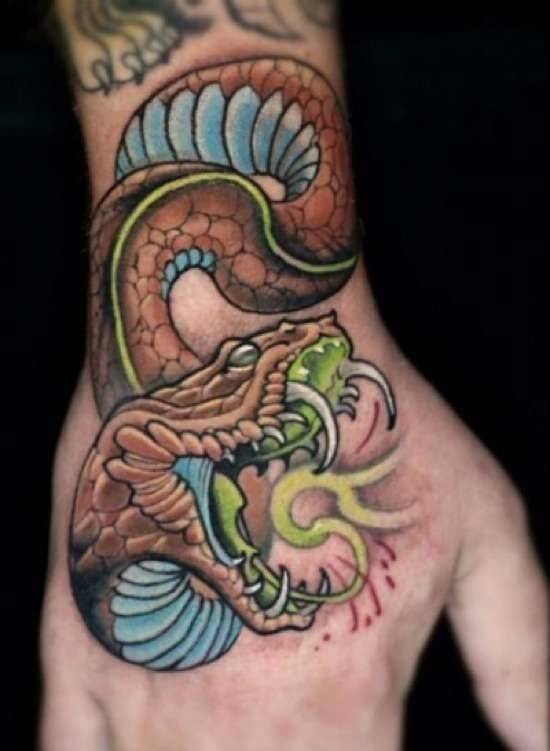 24 Traditional Snake Tattoo Designs For Hands - PetPress