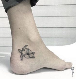 15+ Best Turtle Foot Tattoo Designs - PetPress