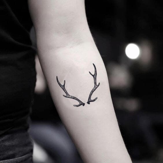 12+ Small Deer Antler Tattoo Designs - PetPress